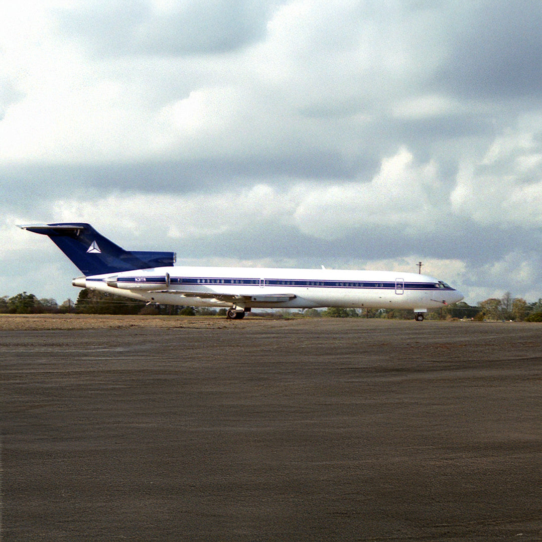 Aviationtag Boeing 727 - Bi-Colour (VIP) Reg. VP-CMO